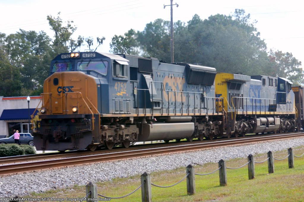 CSX 4752